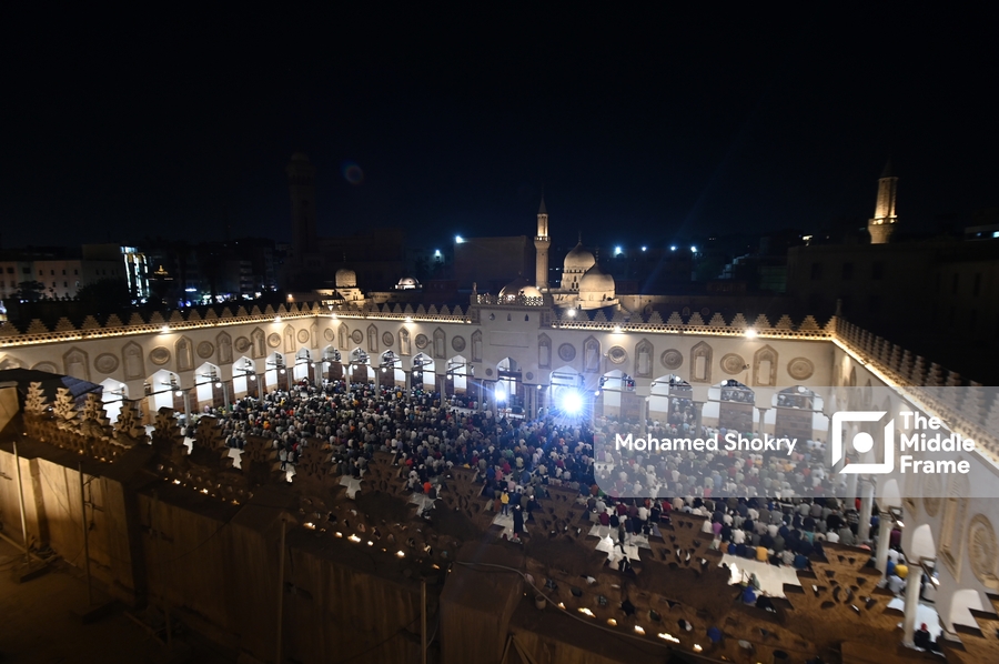 Tarawih prayer on the night of the 27th of Ramadan • The Middle Frame ...