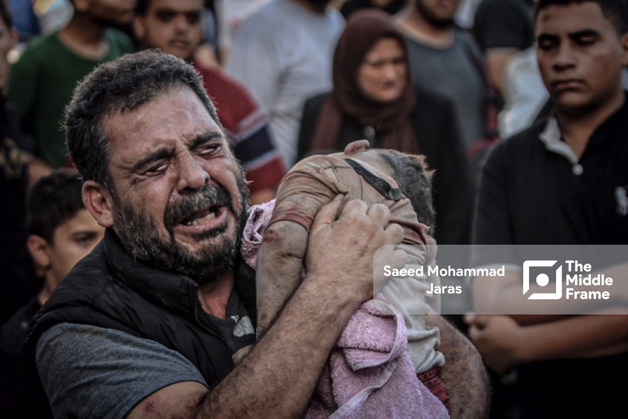 Palestinian father cries and bids farewell to his martyred child Gaza ...