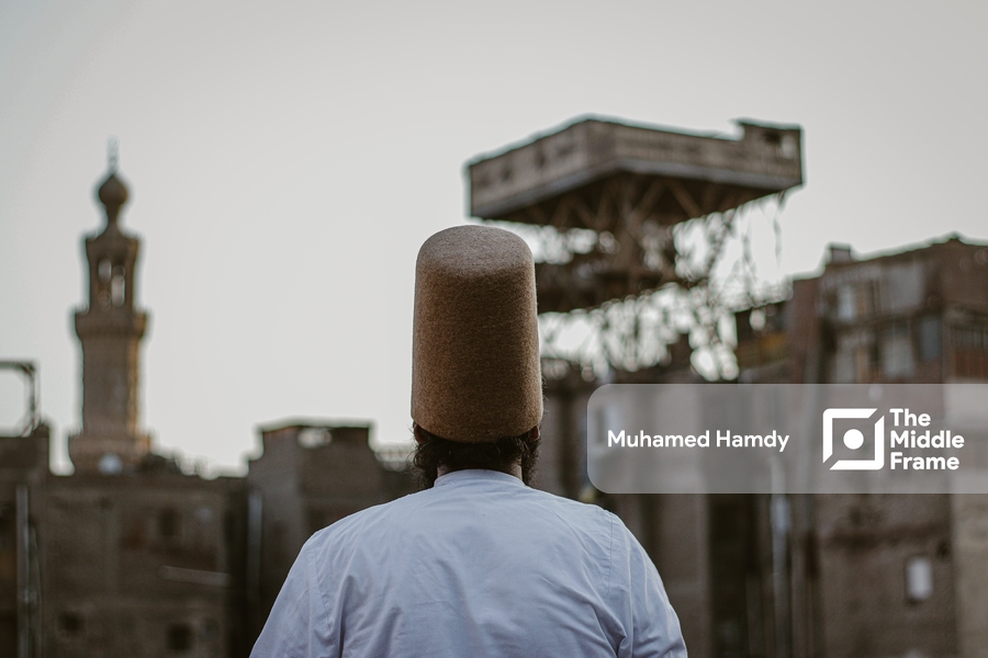 Al-Darwish Hussein Suleiman • The Middle Frame • GenAI for Images ...