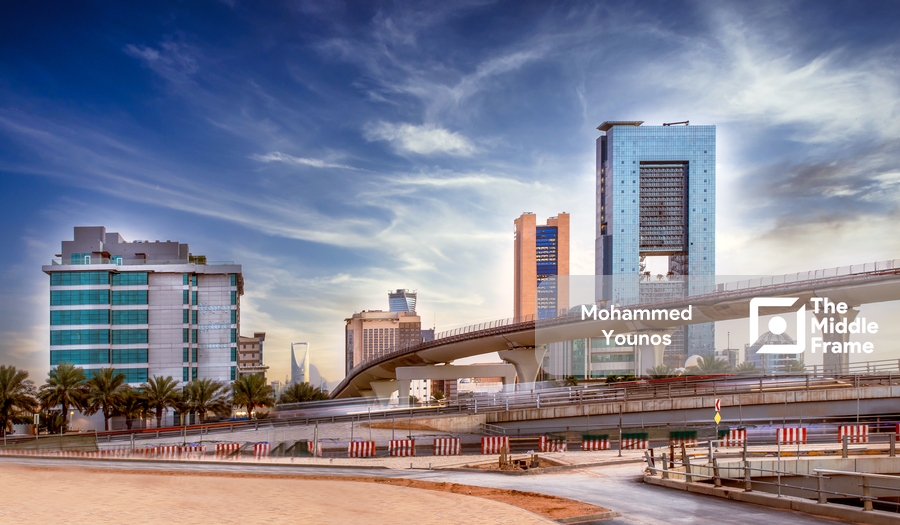 Al-Majdoul Tower in King Fahd District Riyadh-Saudi Arabia. • The ...