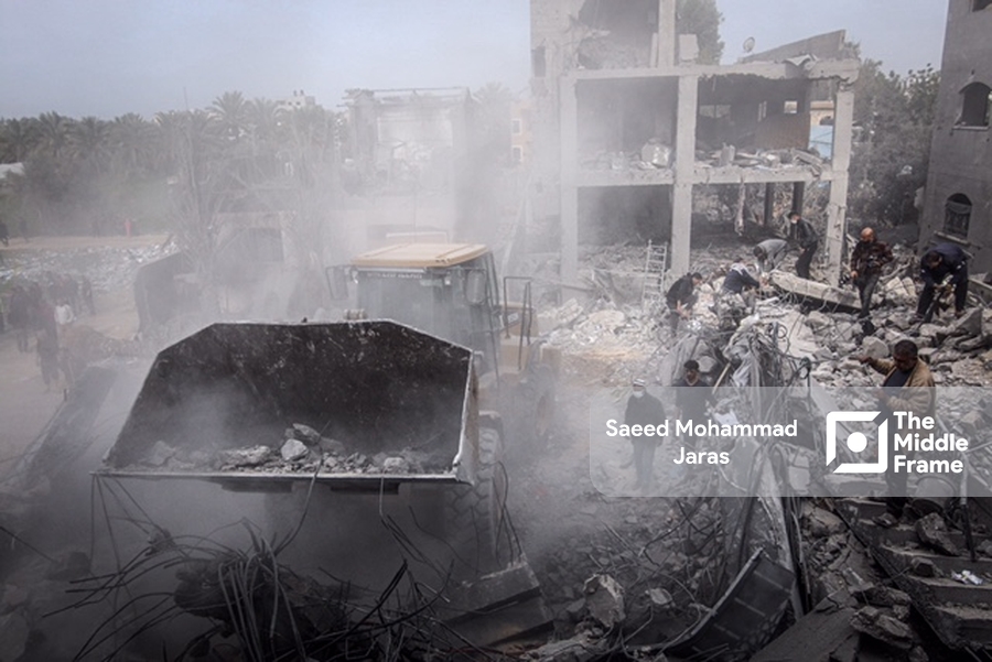 Massive destruction due to the bombing of the occupation to the ...