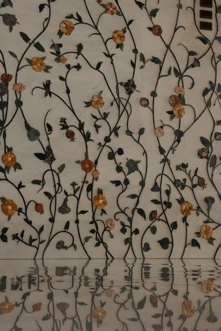 Sheikh Zayed Grand Mosque, Abu Dhabi, United Arab Emirates • The Middle ...