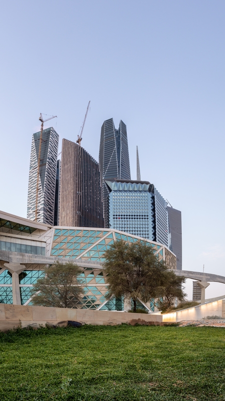 Saudi Arabia's Breathtaking Modern Architecture. • The Middle Frame ...
